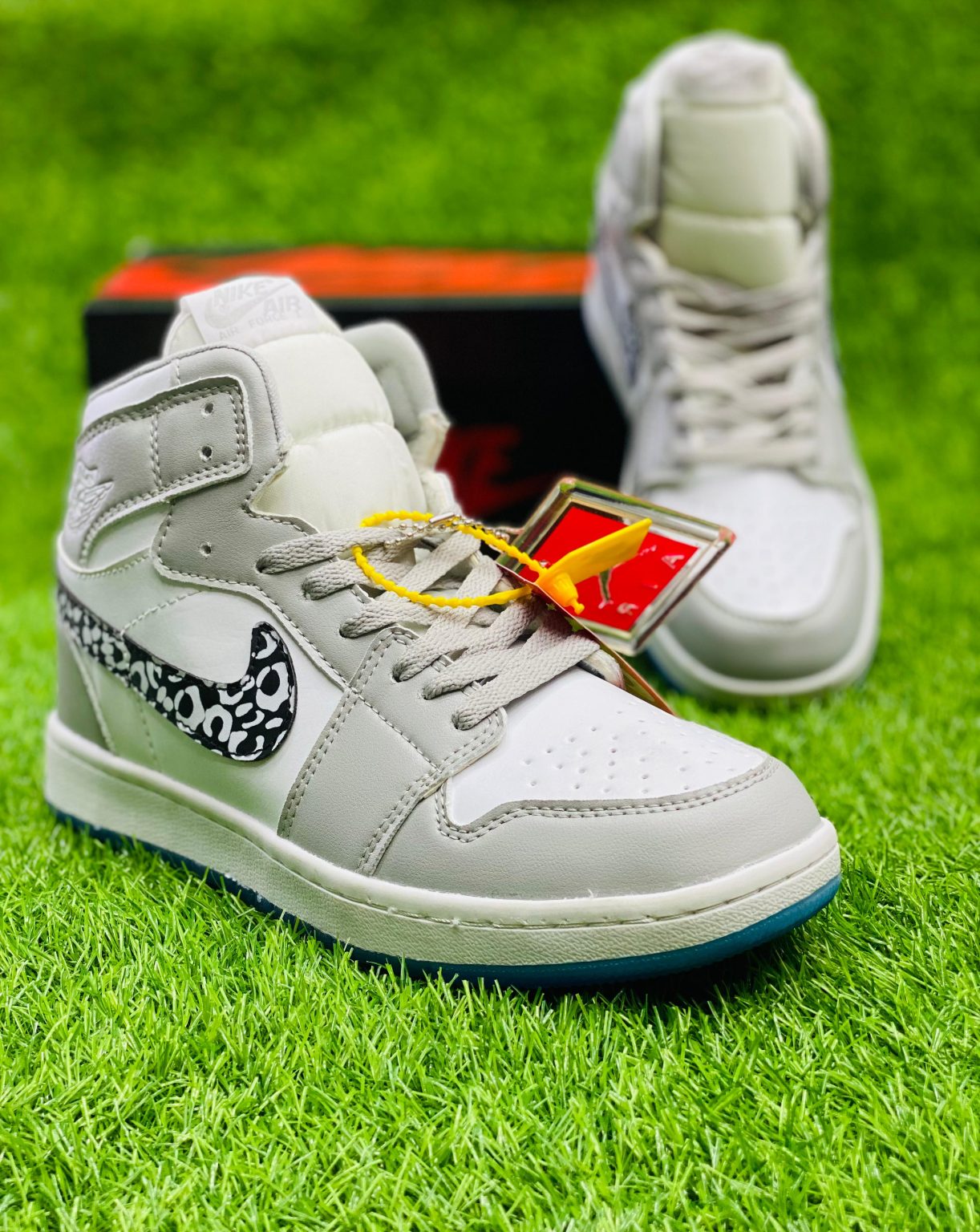 Nike Air Jordan 1 Hightops “Grey/White” – Kate Store